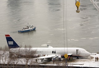 Photos Of The Real 'Sully' Plane Crash That You Need To See To Believe