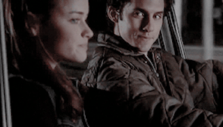 22 Things You Should Never Say To A Rory & Jess 'Shipper