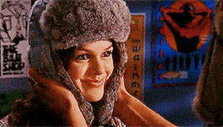 9 SUMMER ROBERTS'S Style Lessons That Prove She Was The Queen Of 'The OC'