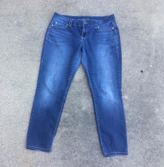 How To Acid Wash Jeans In 8 Super Simple Steps, Because Who Doesn't ...